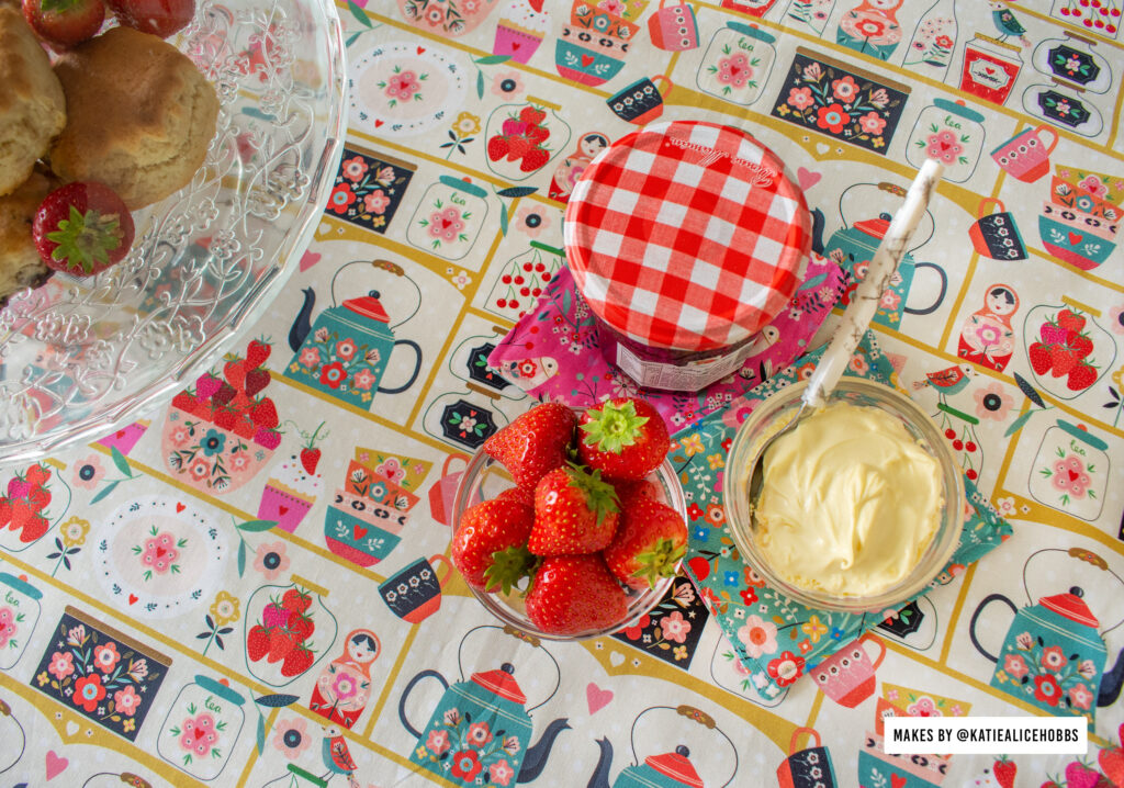 Strawberry Tea | Anbo Textiles